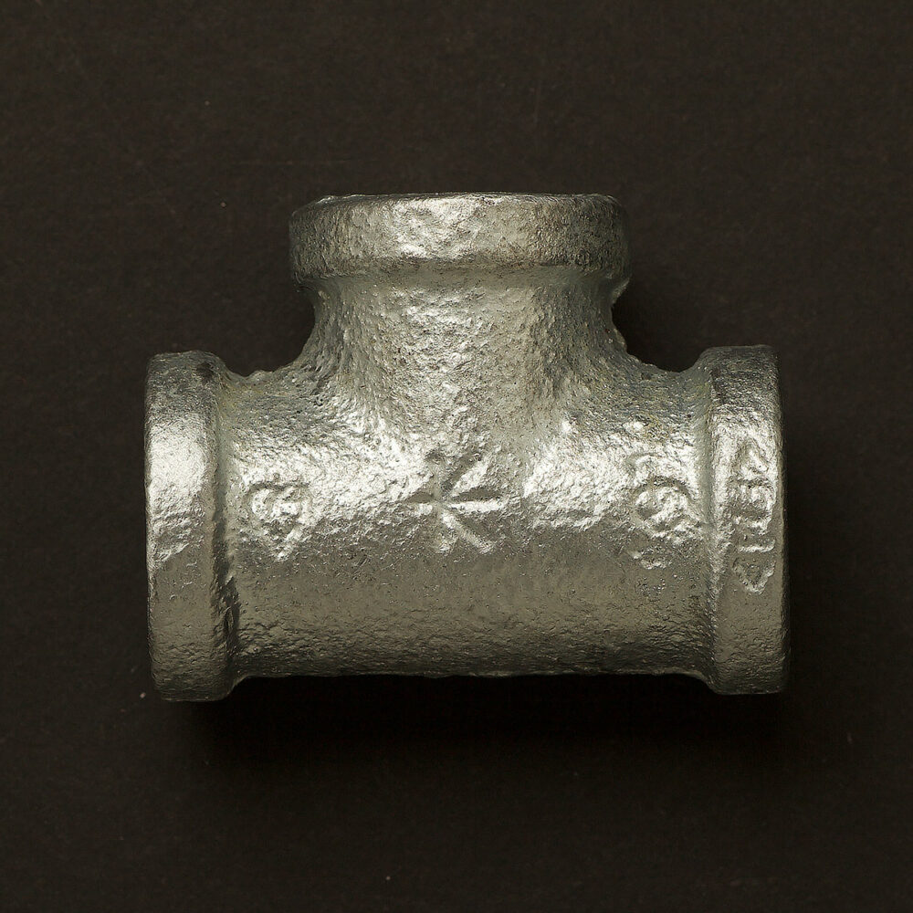 15mm (Half inch) galvanised plumbing pipe and fittings - Pipe Furniture